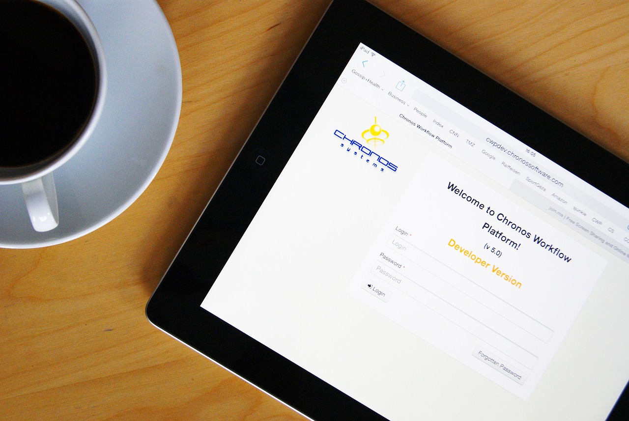 Embracing Efficiency: 3 Reasons to Use Paperless Invoices – Saldo ...